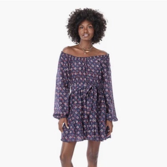 XiRENA | Dresses | Nwot Xirena Jia Dress M Mini Boho Off Shoulder ...
